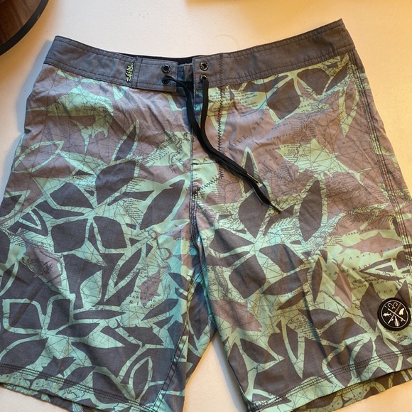 Salt Life | Shorts | Mens Salt Life Board Shorts | Poshmark